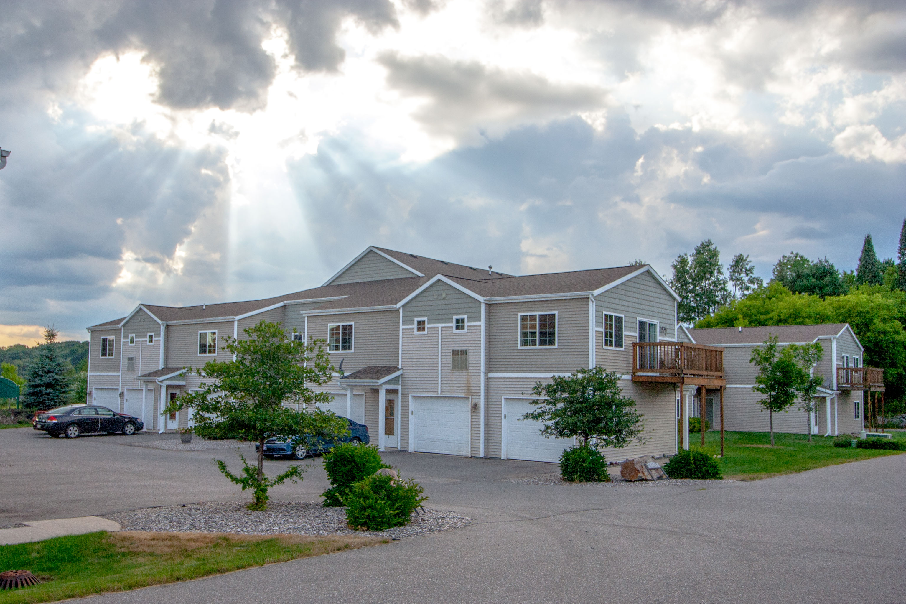 Expedite Management – design-forward rentals for the Upper Midwest